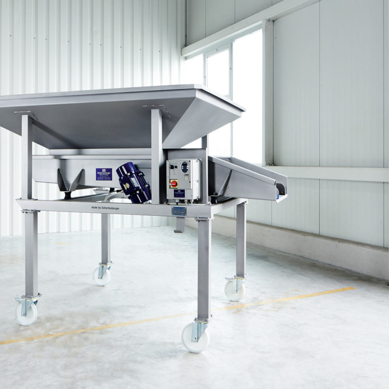 Scharfenberger Vibrating Dozing Table VM - Euro-Machines